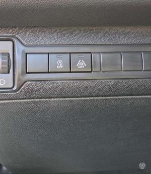 Balts Peugeot 308 2018 Šauļi, ar dzinēja tilpumu 1.20 L un nobraukumu 222 tūkst. km par 5750 €, foto 14 vietnē AUTOMOTO.COM.LV