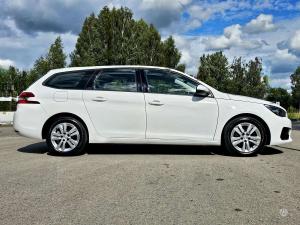 White Peugeot 308 2018 in Taurage, with an engine capacity of 1.56 L and mileage of 188 thousand km for 6400 €, photo 5 on AUTOMOTO.COM.LV