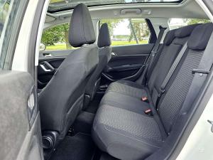 White Peugeot 308 2018 in Taurage, with an engine capacity of 1.56 L and mileage of 188 thousand km for 6400 €, photo 15 on AUTOMOTO.COM.LV