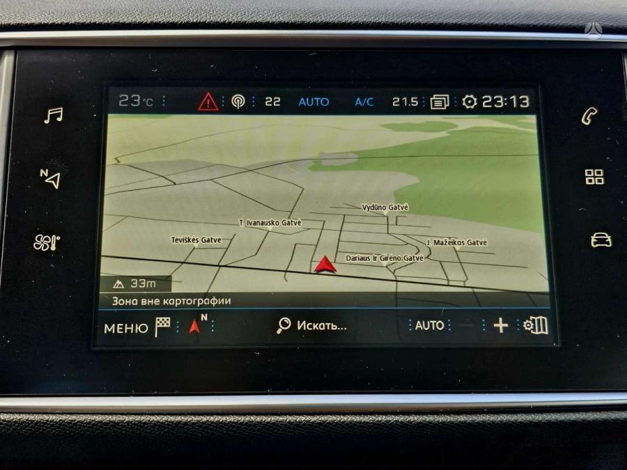 White Peugeot 308 2018 in Taurage, with an engine capacity of 1.56 L and mileage of 188 thousand km for 6400 €, photo 21 on AUTOMOTO.COM.LV