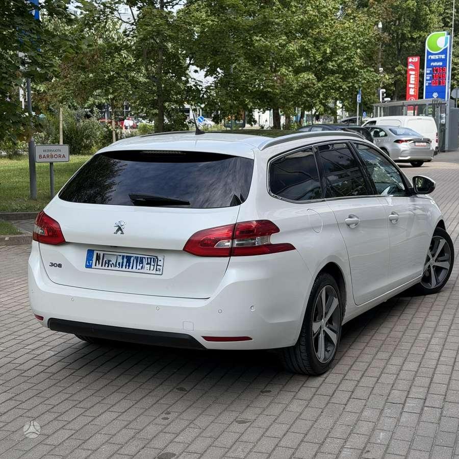 Balts Peugeot 308 2018 Viļņa, ar dzinēja tilpumu 2.00 L un nobraukumu 260 tūkst. km par 5450 €, foto 4 vietnē AUTOMOTO.COM.LV