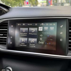 Balts Peugeot 308 2018 Viļņa, ar dzinēja tilpumu 2.00 L un nobraukumu 260 tūkst. km par 5450 €, foto 9 vietnē AUTOMOTO.COM.LV