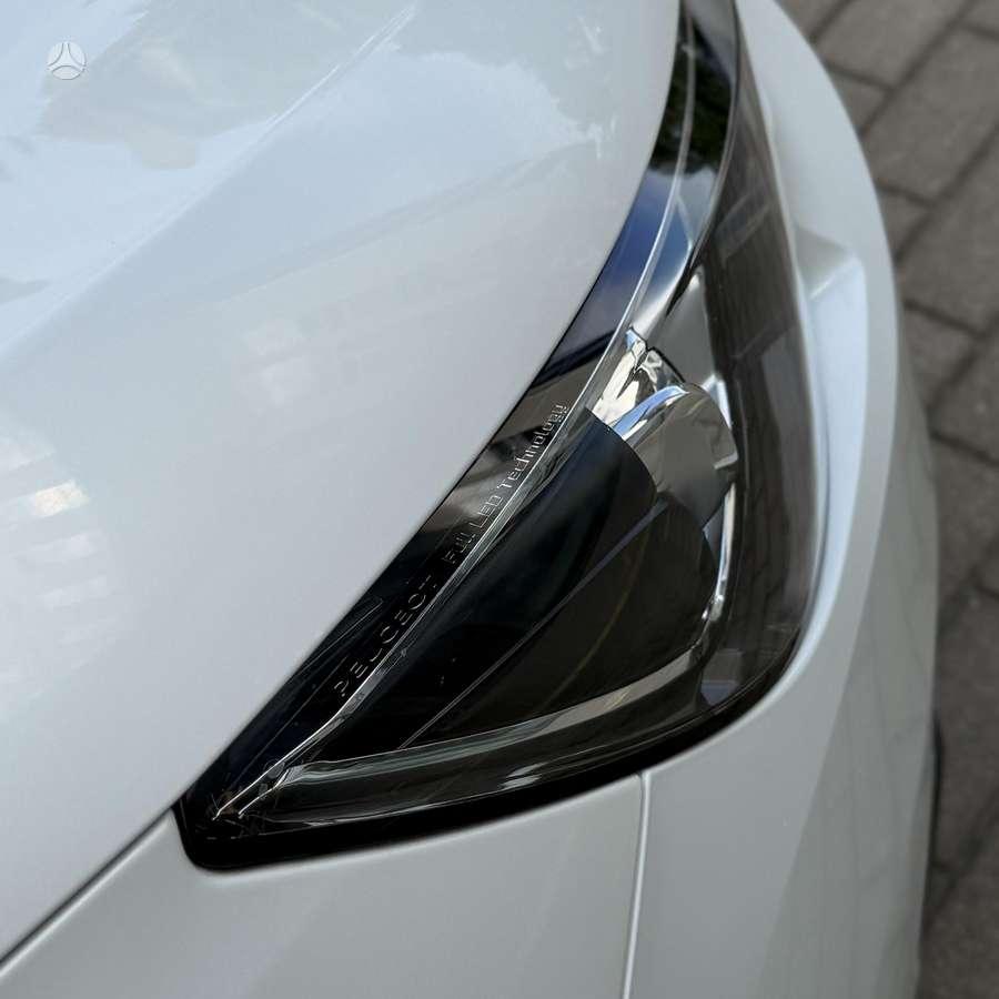 Balts Peugeot 308 2018 Viļņa, ar dzinēja tilpumu 2.00 L un nobraukumu 260 tūkst. km par 5450 €, foto 11 vietnē AUTOMOTO.COM.LV