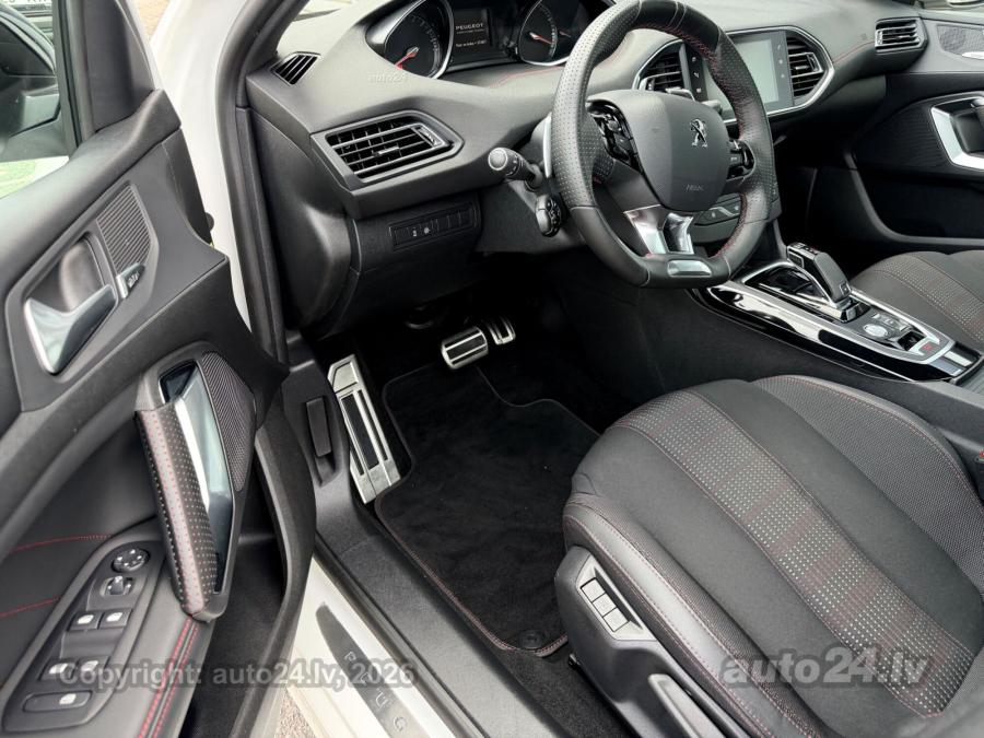 Белый Пежо 308 2018 в Таллин, объемом двигателя 1.20 л и пробегом 78 тыс. км за 11900 €, фото 8 на AUTOMOTO.COM.LV