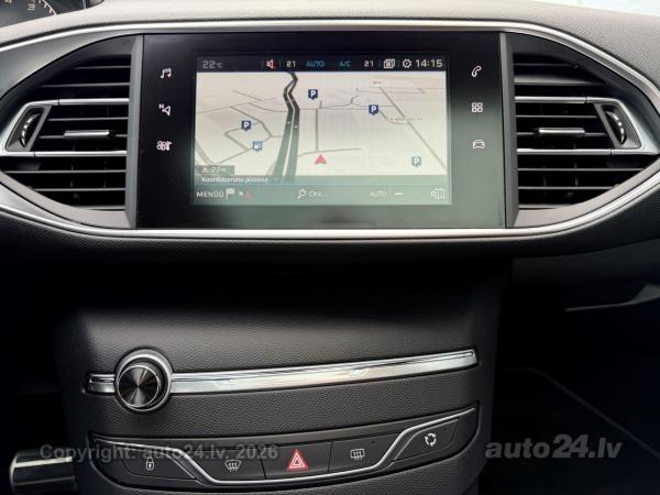 Balts Peugeot 308 2018 Tallina, ar dzinēja tilpumu 1.20 L un nobraukumu 78 tūkst. km par 11900 €, foto 9 vietnē AUTOMOTO.COM.LV