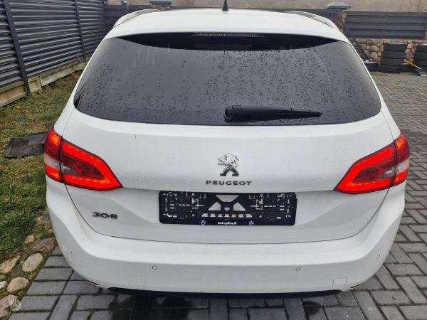 Balts Peugeot 308 2019 Viļņa, ar dzinēja tilpumu 1.50 L un nobraukumu 161 tūkst. km par 6600 €, foto 3 vietnē AUTOMOTO.COM.LV