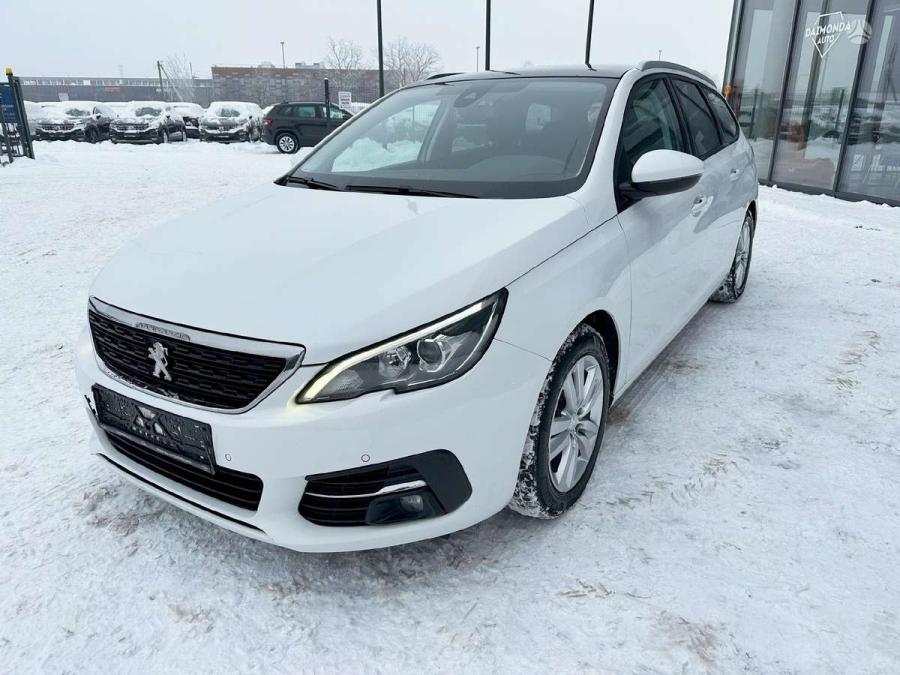 White Peugeot 308 2019 in Kaunas, with an engine capacity of 1.20 L and mileage of 173 thousand km for 6900 €, photo 1 on AUTOMOTO.COM.LV