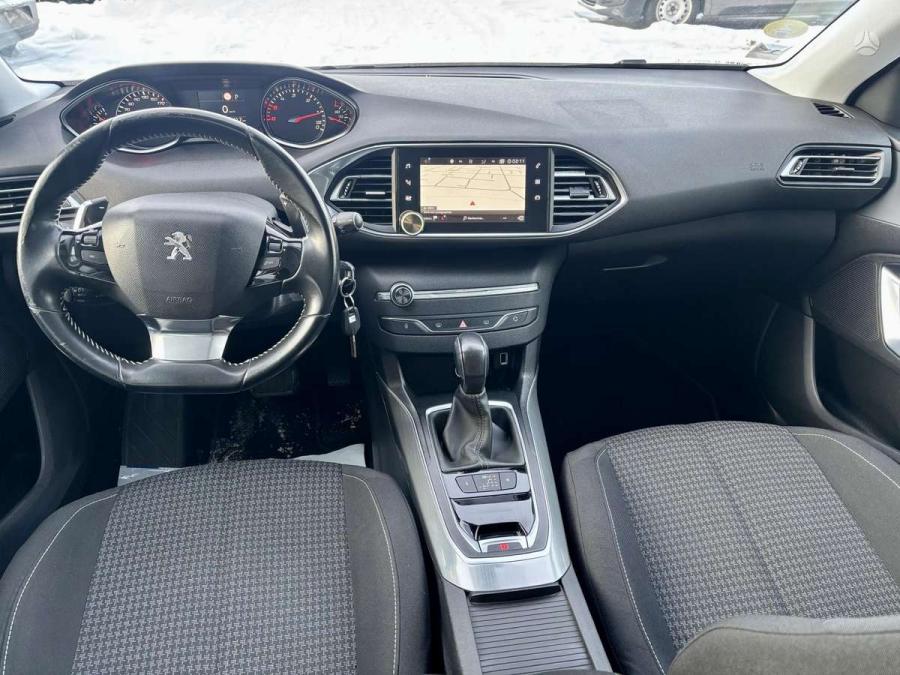 White Peugeot 308 2019 in Taurage, with an engine capacity of 1.50 L and mileage of 250 thousand km for 5900 €, photo 9 on AUTOMOTO.COM.LV