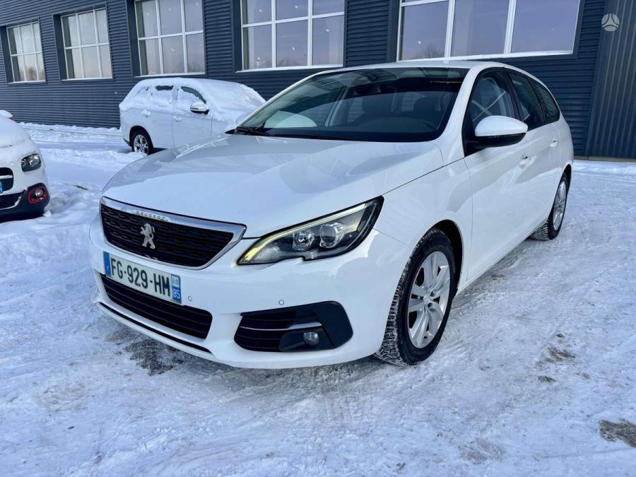 White Peugeot 308 2019 in Taurage, with an engine capacity of 1.50 L and mileage of 250 thousand km for 5900 €, photo 24 on AUTOMOTO.COM.LV