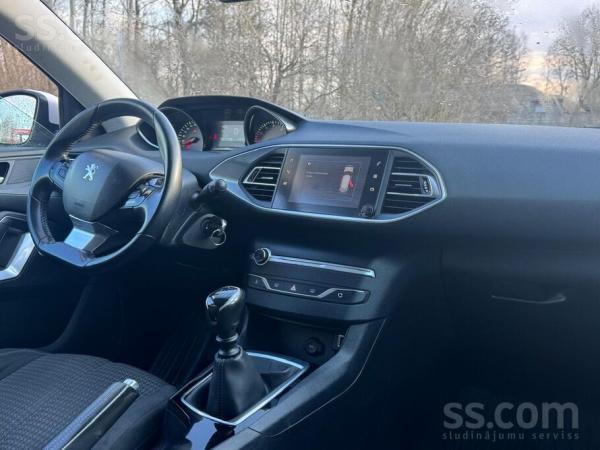 Balts Peugeot 308 2019 Rīga, ar dzinēja tilpumu 1.50 L un nobraukumu 0 tūkst. km par 6999 €, foto 7 vietnē AUTOMOTO.COM.LV