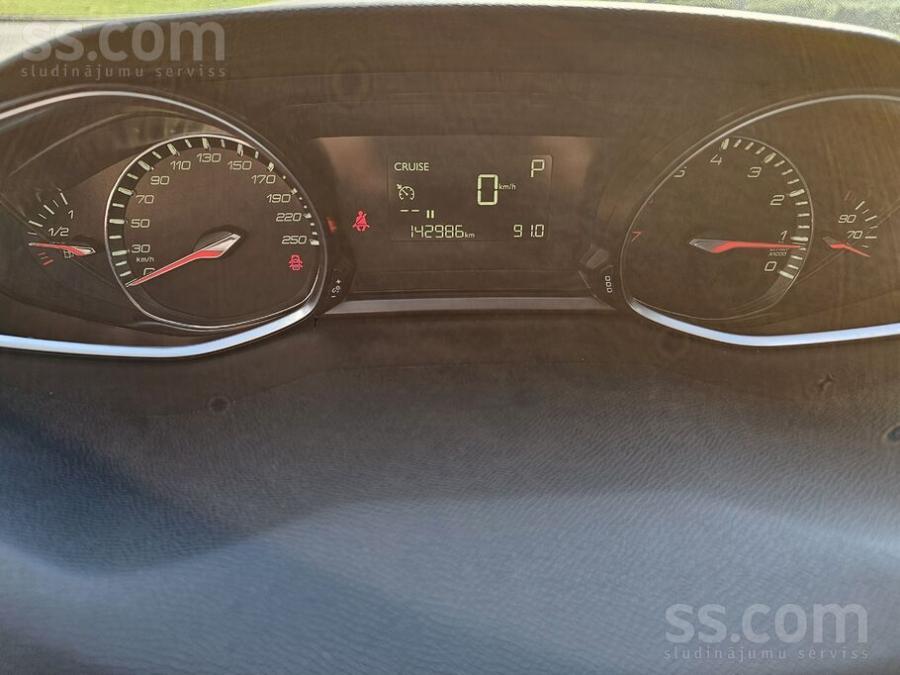 White Peugeot 308 2019 in Riga, with an engine capacity of 1.20 L and mileage of 143 thousand km for 7500 €, photo 11 on AUTOMOTO.COM.LV
