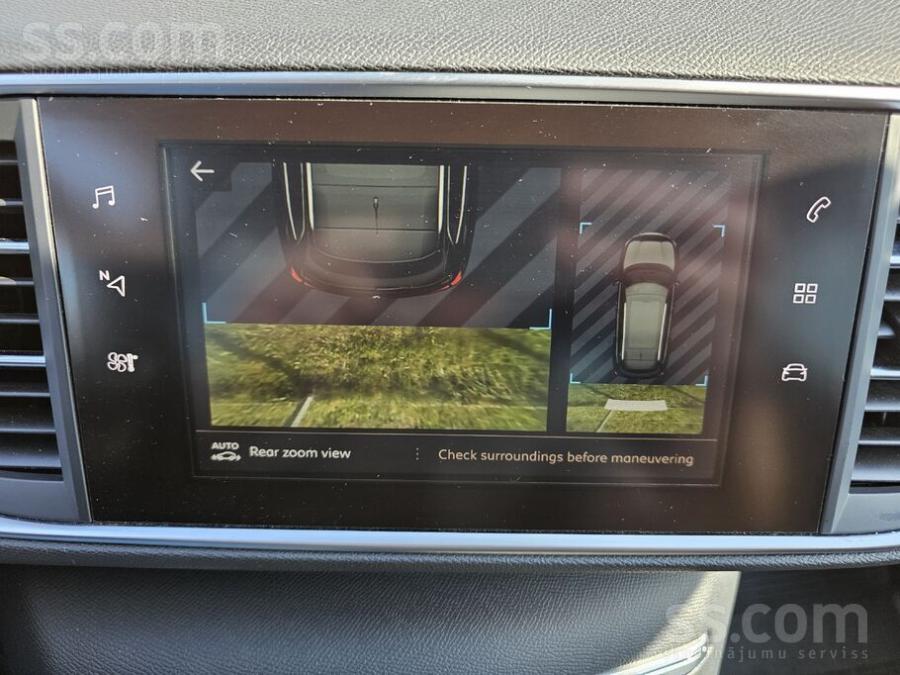 White Peugeot 308 2019 in Riga, with an engine capacity of 1.20 L and mileage of 143 thousand km for 7500 €, photo 17 on AUTOMOTO.COM.LV