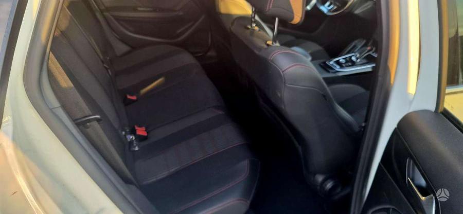 White Peugeot 308 2019 in Taurage, with an engine capacity of 1.50 L and mileage of 170 thousand km for 8250 €, photo 31 on AUTOMOTO.COM.LV