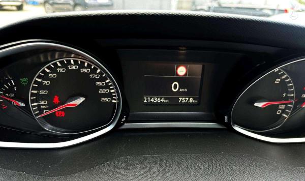 White Peugeot 308 2019 in Kaunas, with an engine capacity of 1.50 L and mileage of 214 thousand km for 7200 €, photo 6 on AUTOMOTO.COM.LV