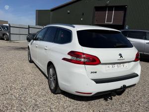 White Peugeot 308 2019 in Kaunas, with an engine capacity of 1.50 L and mileage of 220 thousand km for 6900 €, photo 4 on AUTOMOTO.COM.LV