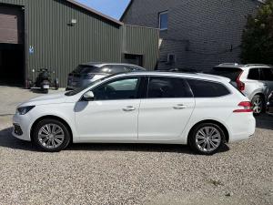 White Peugeot 308 2019 in Kaunas, with an engine capacity of 1.50 L and mileage of 220 thousand km for 6900 €, photo 6 on AUTOMOTO.COM.LV