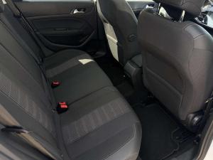 White Peugeot 308 2019 in Kaunas, with an engine capacity of 1.50 L and mileage of 220 thousand km for 6900 €, photo 13 on AUTOMOTO.COM.LV