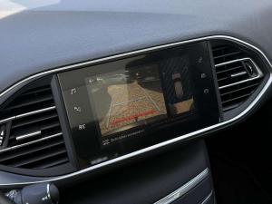 White Peugeot 308 2019 in Kaunas, with an engine capacity of 1.50 L and mileage of 220 thousand km for 6900 €, photo 18 on AUTOMOTO.COM.LV