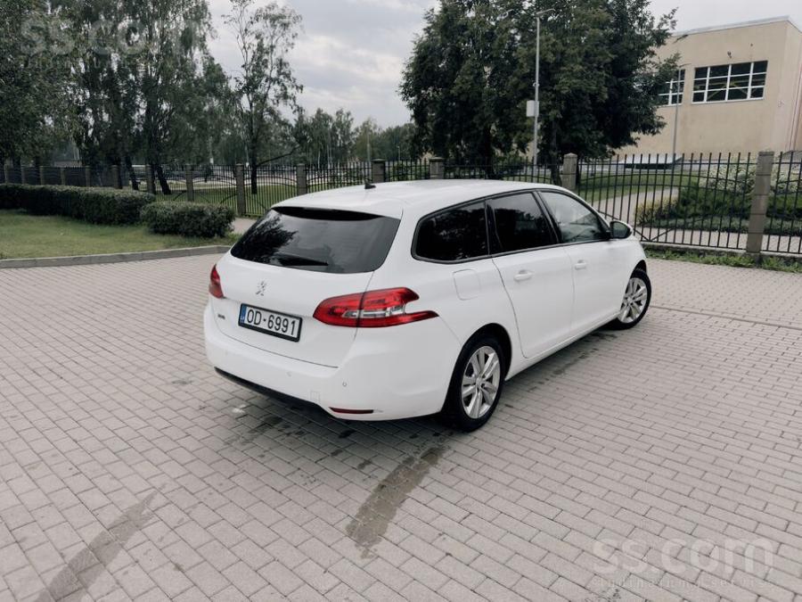 Balts Peugeot 308 2019 Rīga, ar dzinēja tilpumu 1.50 L un nobraukumu 204 tūkst. km par 5500 €, foto 6 vietnē AUTOMOTO.COM.LV