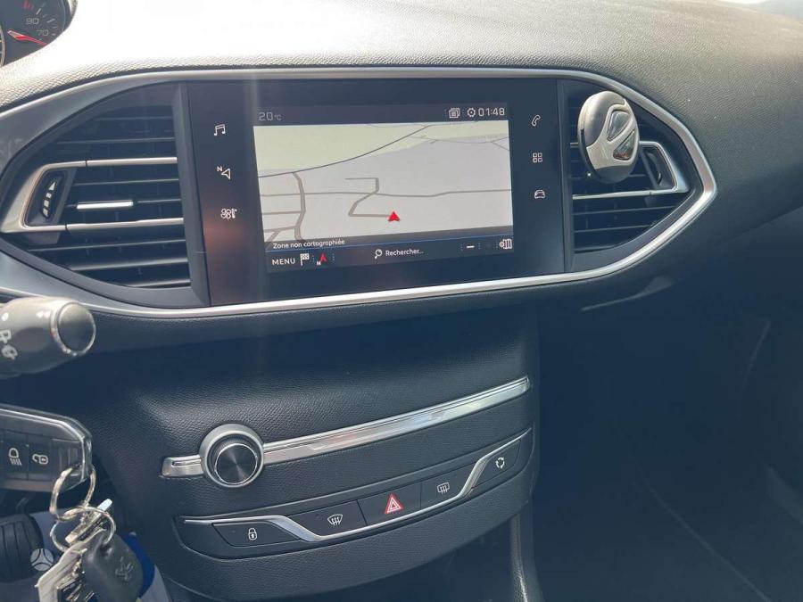 Balts Peugeot 308 2019 Tauragė, ar dzinēja tilpumu 1.50 L un nobraukumu 156 tūkst. km par 6400 €, foto 4 vietnē AUTOMOTO.COM.LV