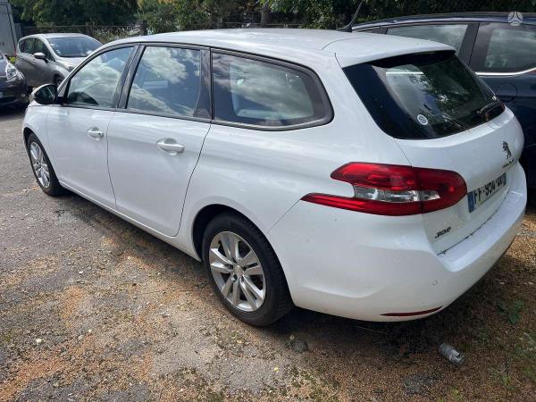 Balts Peugeot 308 2019 Tauragė, ar dzinēja tilpumu 1.50 L un nobraukumu 156 tūkst. km par 6400 €, foto 7 vietnē AUTOMOTO.COM.LV