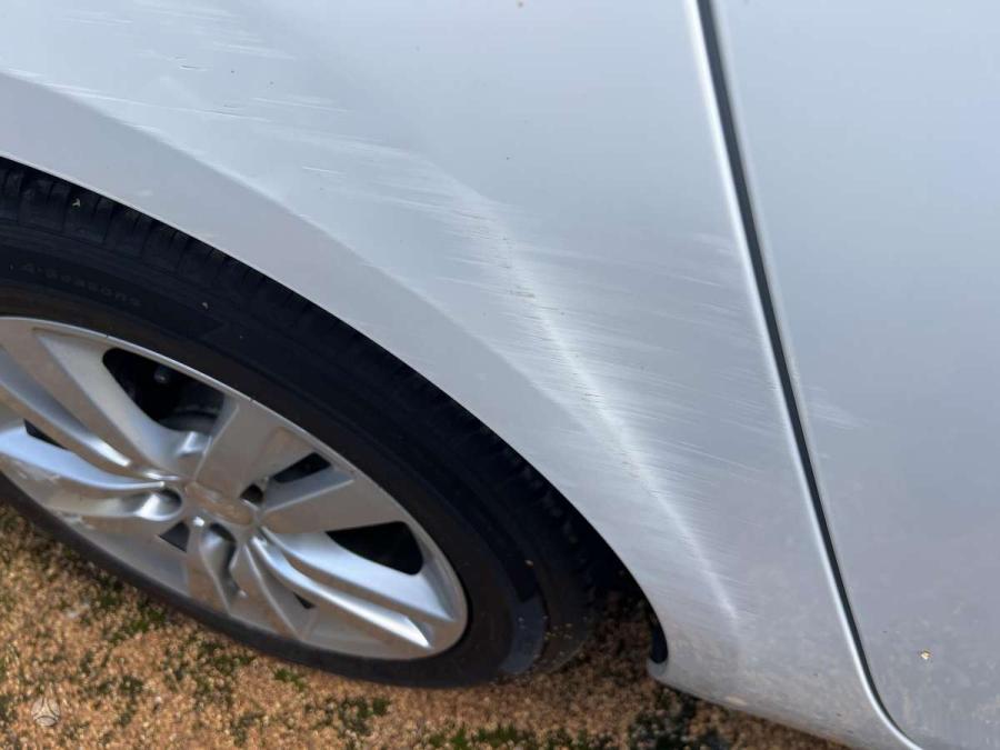 Balts Peugeot 308 2019 Tauragė, ar dzinēja tilpumu 1.50 L un nobraukumu 156 tūkst. km par 6400 €, foto 9 vietnē AUTOMOTO.COM.LV