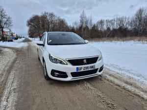 Balts Peugeot 308 2020 Šauļi, ar dzinēja tilpumu 1.50 L un nobraukumu 317 tūkst. km par 6599 €, foto 2 vietnē AUTOMOTO.COM.LV