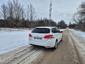Balts Peugeot 308 2020 Šauļi, ar dzinēja tilpumu 1.50 L un nobraukumu 317 tūkst. km par 6599 €, foto 24 vietnē AUTOMOTO.COM.LV