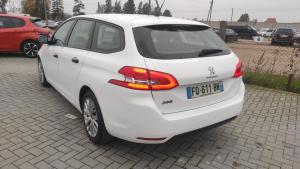 White Peugeot 308 2020 in Taurage, with an engine capacity of 1.50 L and mileage of 340 thousand km for 5599 €, photo 4 on AUTOMOTO.COM.LV