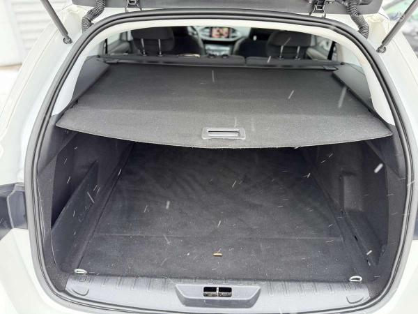 Balts Peugeot 308 2020 Kauņa, ar dzinēja tilpumu 1.50 L un nobraukumu 238 tūkst. km par 7400 €, foto 11 vietnē AUTOMOTO.COM.LV