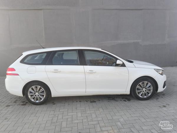 Balts Peugeot 308 2020 Jurbarkas, ar dzinēja tilpumu 1.60 L un nobraukumu 211 tūkst. km par 6200 €, foto 6 vietnē AUTOMOTO.COM.LV