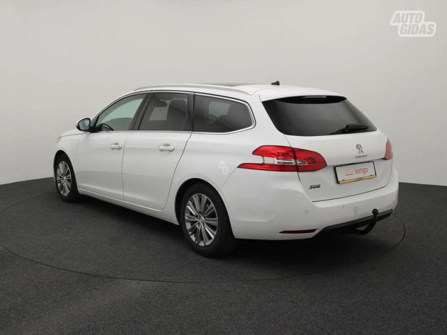 White Peugeot 308 2020 in Vilnius, with an engine capacity of 1.20 L and mileage of 165 thousand km for 8699 €, photo 8 on AUTOMOTO.COM.LV
