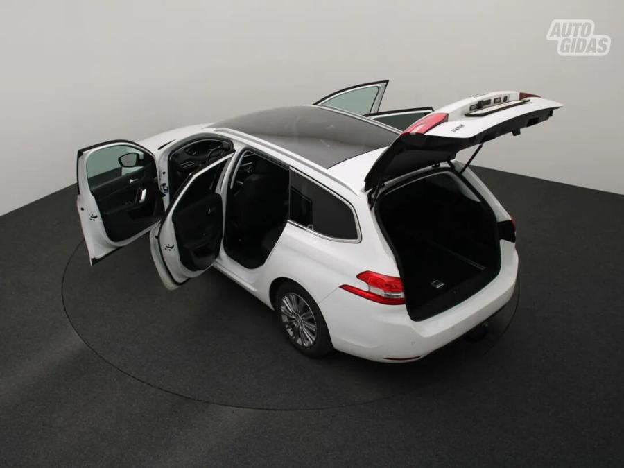 White Peugeot 308 2020 in Vilnius, with an engine capacity of 1.20 L and mileage of 165 thousand km for 8699 €, photo 14 on AUTOMOTO.COM.LV