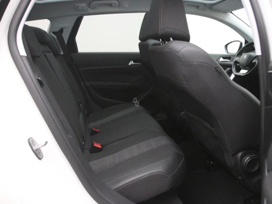 White Peugeot 308 2020 in Vilnius, with an engine capacity of 1.20 L and mileage of 165 thousand km for 8699 €, photo 16 on AUTOMOTO.COM.LV