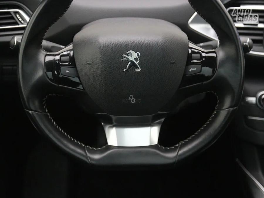 White Peugeot 308 2020 in Vilnius, with an engine capacity of 1.20 L and mileage of 165 thousand km for 8699 €, photo 19 on AUTOMOTO.COM.LV