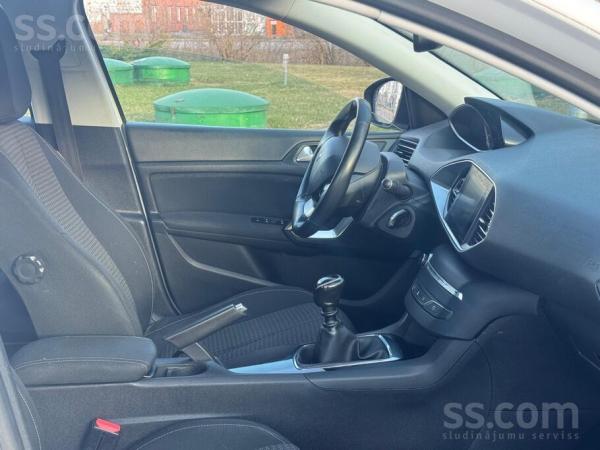 Белый Пежо 308 2020 в Рига, объемом двигателя 1.50 л и пробегом 0 тыс. км за 6800 €, фото 8 на AUTOMOTO.COM.LV