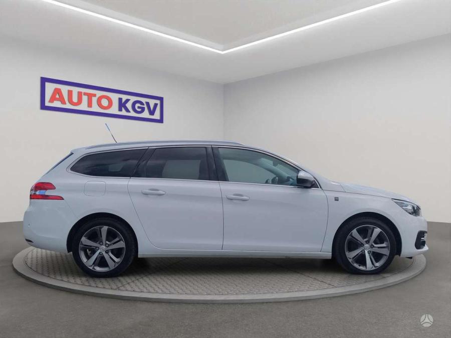 Белый Пежо 308 2020 в Вильнюс, объемом двигателя 1.50 л и пробегом 302 тыс. км за 9499 €, фото 7 на AUTOMOTO.COM.LV