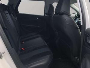 Balts Peugeot 308 2020 Viļņa, ar dzinēja tilpumu 1.50 L un nobraukumu 302 tūkst. km par 9499 €, foto 10 vietnē AUTOMOTO.COM.LV