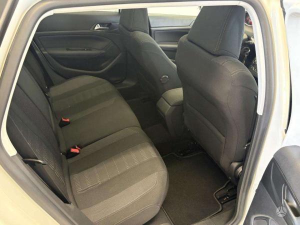 Peugeot 308 2020 Radviliškis vietnē Balts Peugeot 308 2020 Radviliškis, ar dzinēja tilpumu 1.50 L un nobraukumu 230 tūkst. km par 5450 €, foto 10 vietnē AUTOMOTO.COM.LV