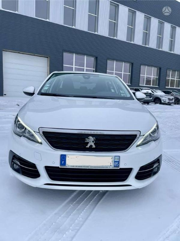 White Peugeot 308 2021 in Taurage, with an engine capacity of 1.50 L and mileage of 170 thousand km for 6200 €, photo 1 on AUTOMOTO.COM.LV