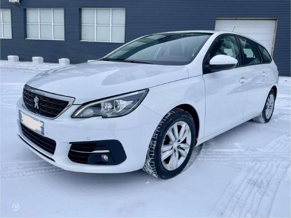 White Peugeot 308 2021 in Taurage, with an engine capacity of 1.50 L and mileage of 170 thousand km for 6200 €, photo 2 on AUTOMOTO.COM.LV