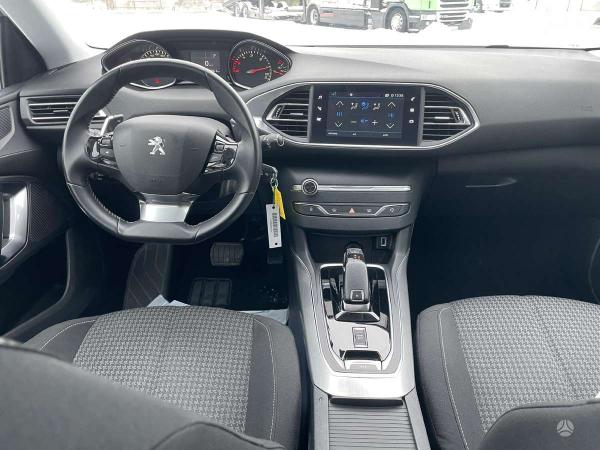 White Peugeot 308 2021 in Taurage, with an engine capacity of 1.50 L and mileage of 170 thousand km for 6200 €, photo 8 on AUTOMOTO.COM.LV