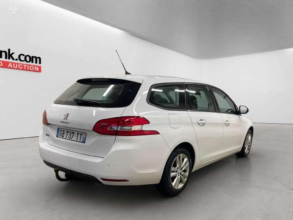 Balts Peugeot 308 2021 Marijampole, ar dzinēja tilpumu 1.50 L un nobraukumu 185 tūkst. km par 8228 €, foto 4 vietnē AUTOMOTO.COM.LV