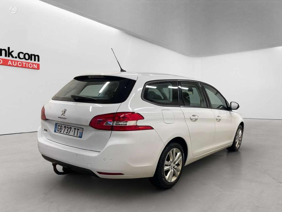 White Peugeot 308 2021 in Marijampole, with an engine capacity of 1.50 L and mileage of 185 thousand km for 8228 €, photo 4 on AUTOMOTO.COM.LV