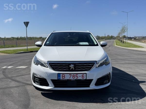 White Peugeot 308 2021 in Liepaja, with an engine capacity of 1.50 L and mileage of 226 thousand km for 6900 €, photo 7 on AUTOMOTO.COM.LV