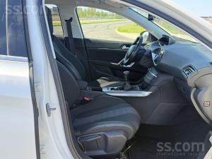 White Peugeot 308 2021 in Liepaja, with an engine capacity of 1.50 L and mileage of 226 thousand km for 6900 €, photo 13 on AUTOMOTO.COM.LV