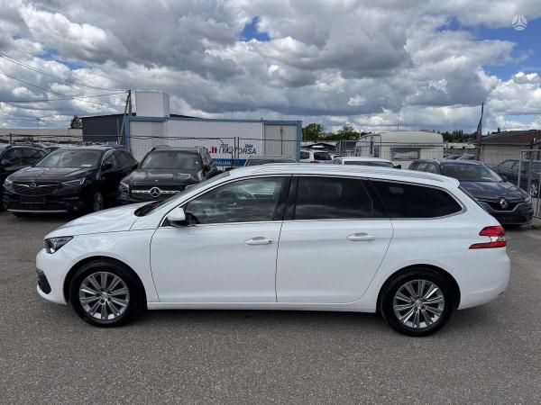 Balts Peugeot 308 2021 Kauņa, ar dzinēja tilpumu 1.50 L un nobraukumu 198 tūkst. km par 9800 €, foto 3 vietnē AUTOMOTO.COM.LV