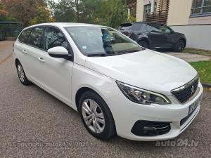 White Peugeot 308 2021 in Tallinn, with an engine capacity of 1.50 L and mileage of 126 thousand km for 8990 €, photo  on AUTOMOTO.COM.LV