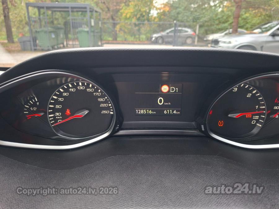 White Peugeot 308 2021 in Tallinn, with an engine capacity of 1.50 L and mileage of 126 thousand km for 8990 €, photo 14 on AUTOMOTO.COM.LV
