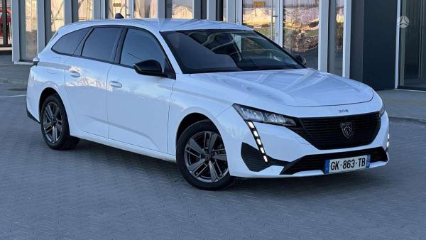 Balts Peugeot 308 2022 Viļņa, ar dzinēja tilpumu 1.20 L un nobraukumu 120 tūkst. km par 10950 €, foto 1 vietnē AUTOMOTO.COM.LV